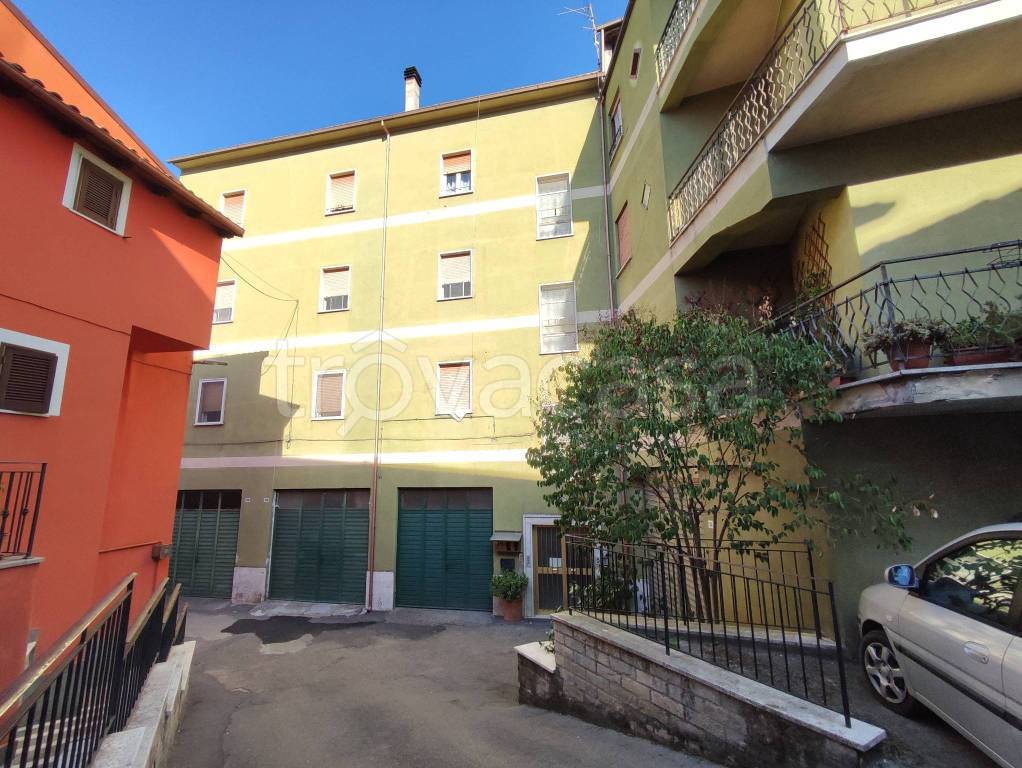 Appartamento in vendita a Vasanello via Gabriele d'Annunzio