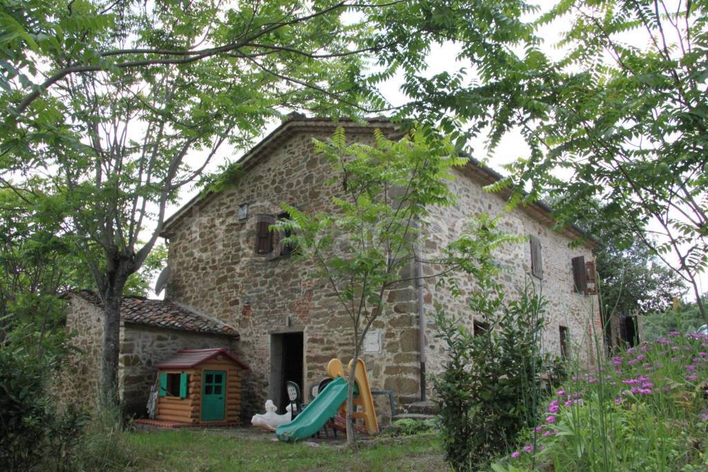 Casale in vendita a Monte San Savino strada Statale Senese Aretina
