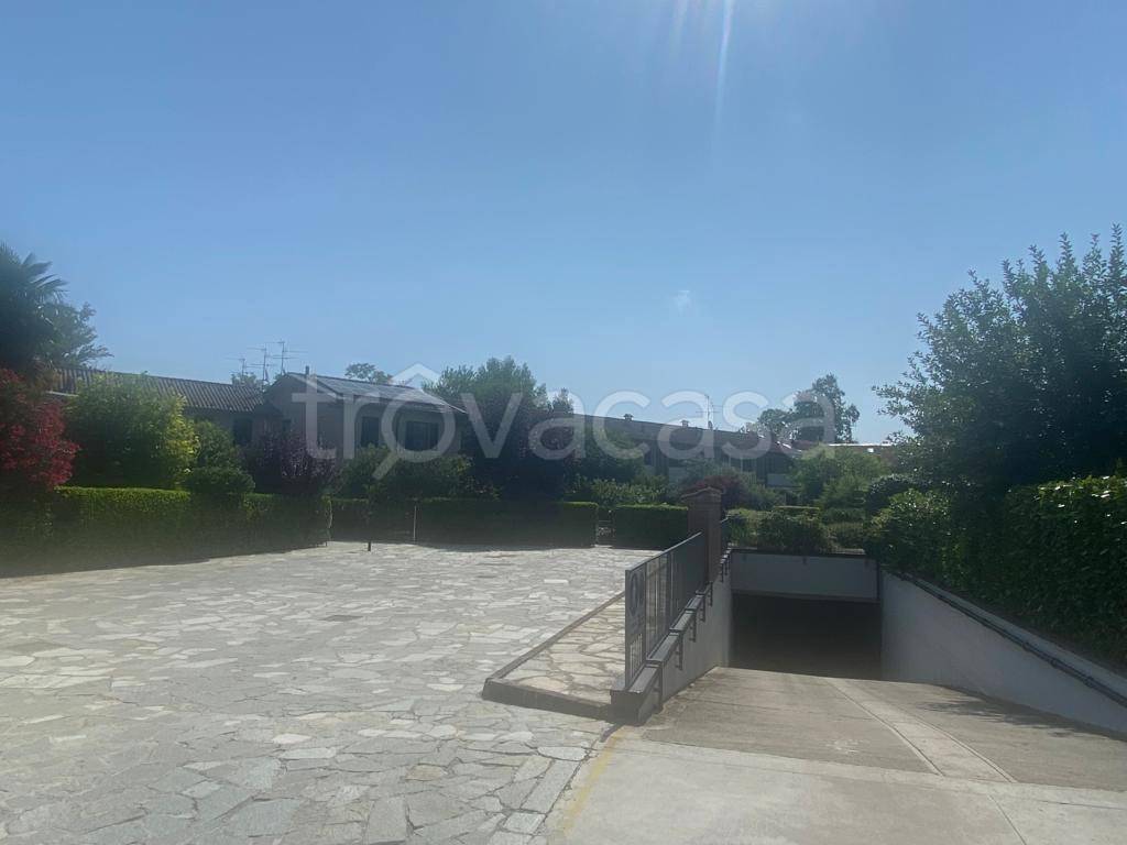 Appartamento in vendita a Lodi via Carlo Ambrogio Mezzabarba