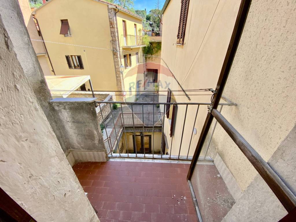 Appartamento in vendita a Massa Marittima via moncini, 36