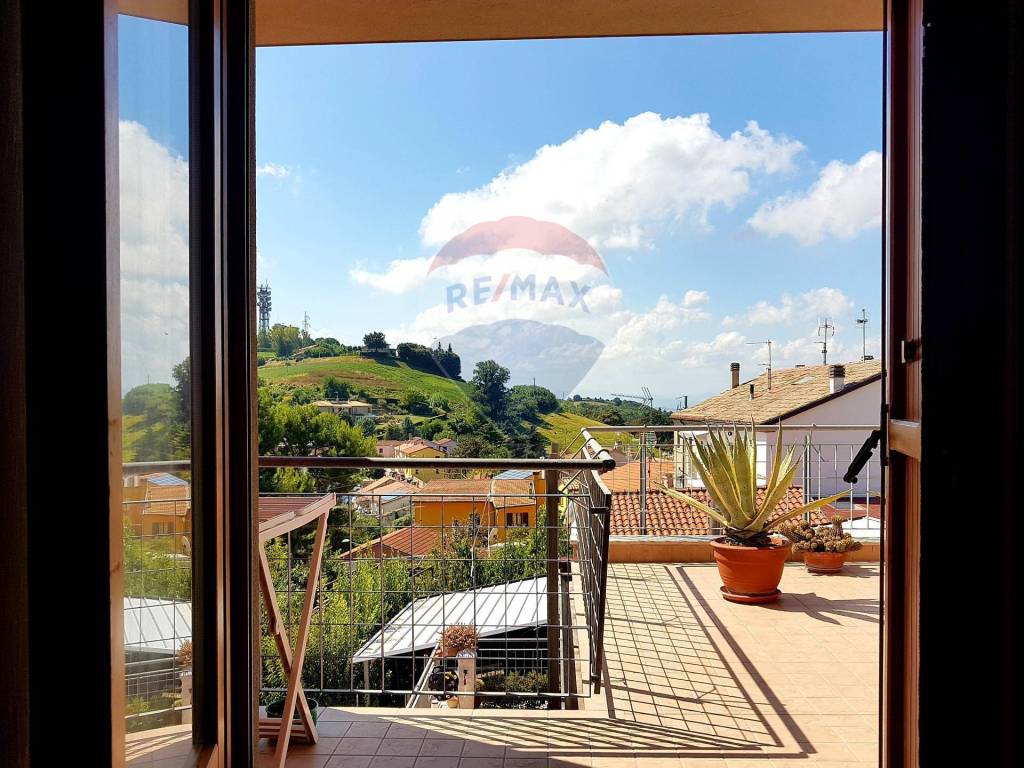 Villa a Schiera in vendita ad Ancona