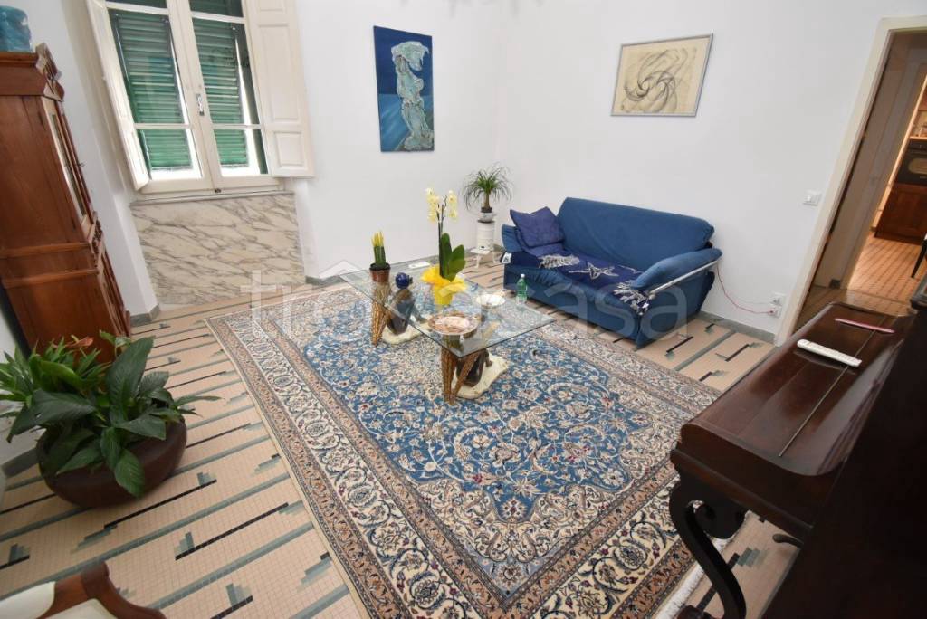 Appartamento in vendita a Seravezza via Fratelli Rosselli