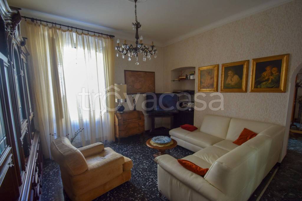 Appartamento in vendita a Genova via Carlo Camozzini, 30