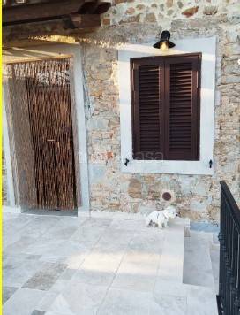 Appartamento in vendita a Magliano in Toscana cupi