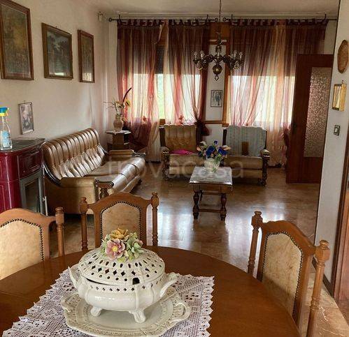 Villa in vendita a Papozze via Alighieri