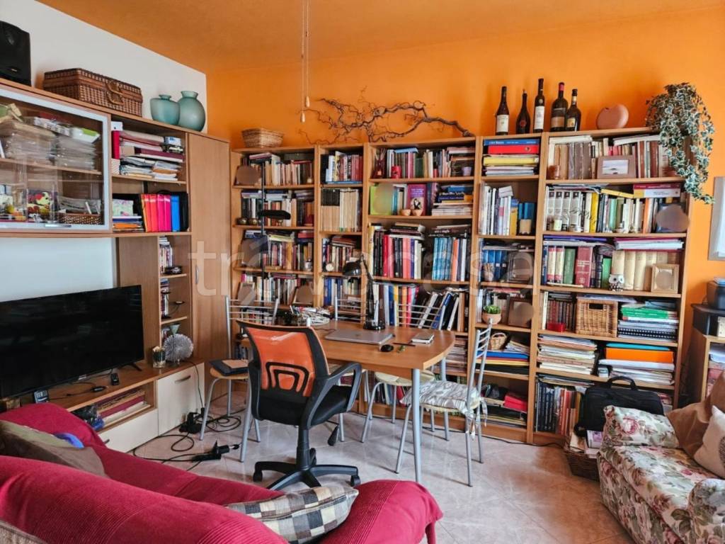 Appartamento in vendita a Paese via c. Ferrini, 1