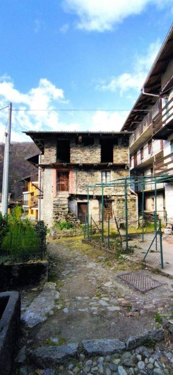 Rustico in vendita a Cravagliana località Casone