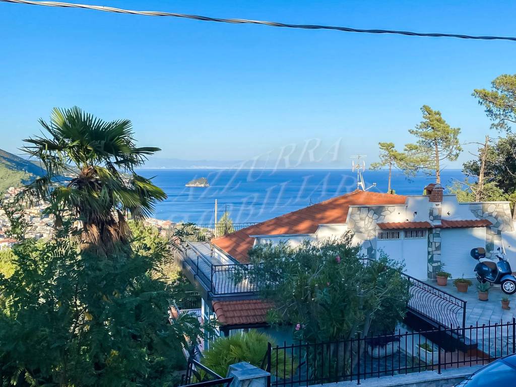 Appartamento in vendita a Noli regione Groppino