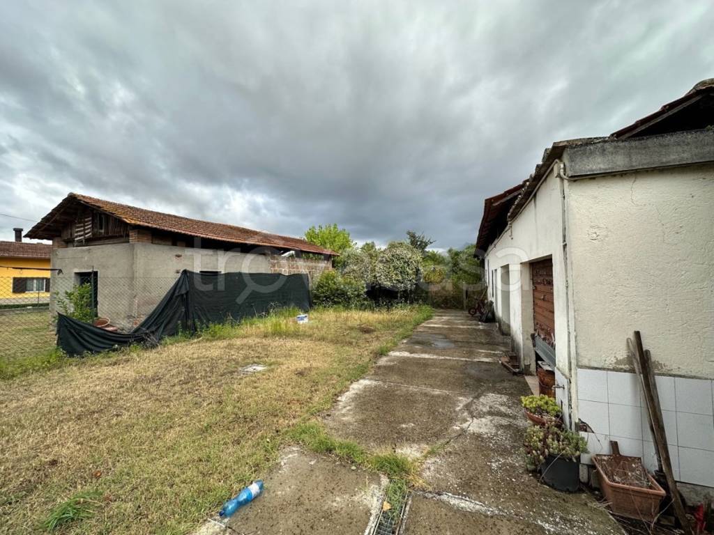 Casa Indipendente in vendita a Terni porzione di Bifamiliare Strada di Sabbione, 44