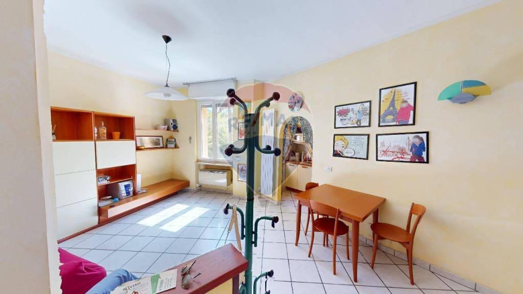 Appartamento in vendita a Pavia via Indipendenza, 42