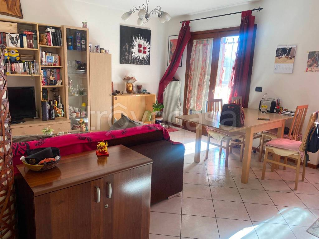 Appartamento in vendita ad Aquileia via Ippolito Nievo, 5