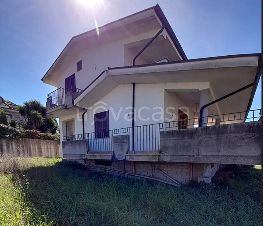 Villa all'asta a Lenola via Passignano, 38