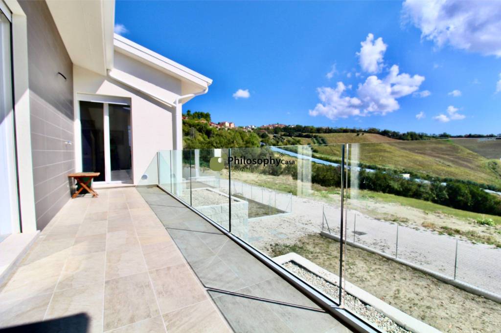 Villa a Schiera in vendita ad Agugliano via San Bernardino da Siena