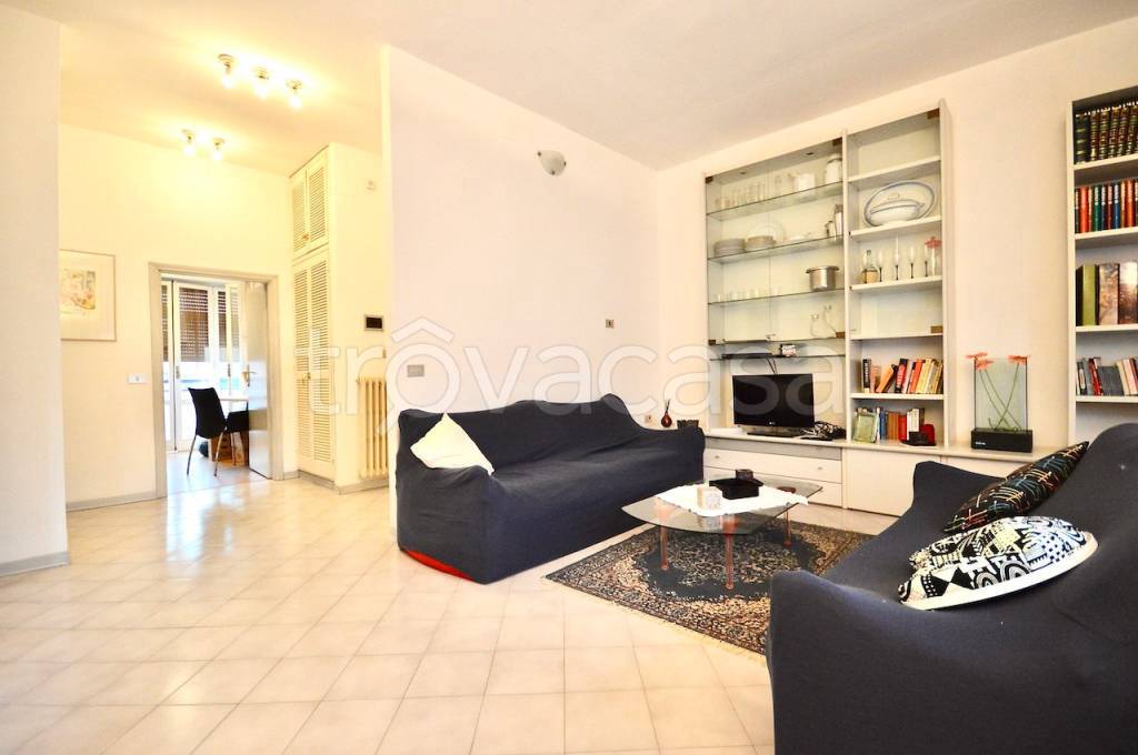 Appartamento in vendita a Montevarchi via Ventiquattro Maggio