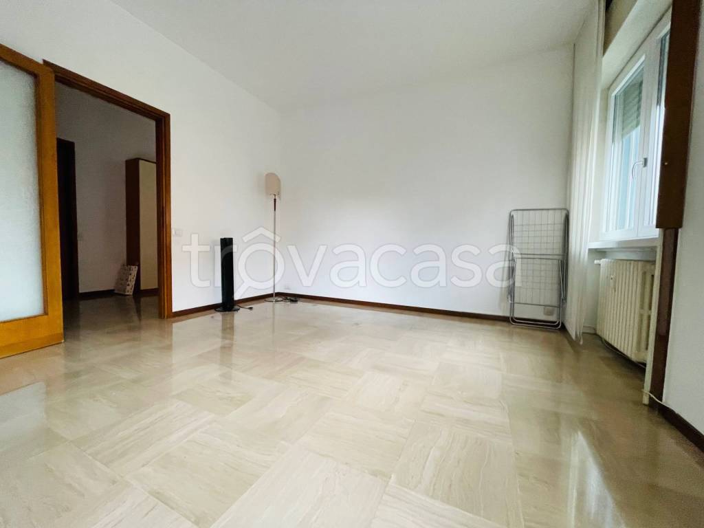 Appartamento in vendita a Bergamo via Giuseppe Rillosi