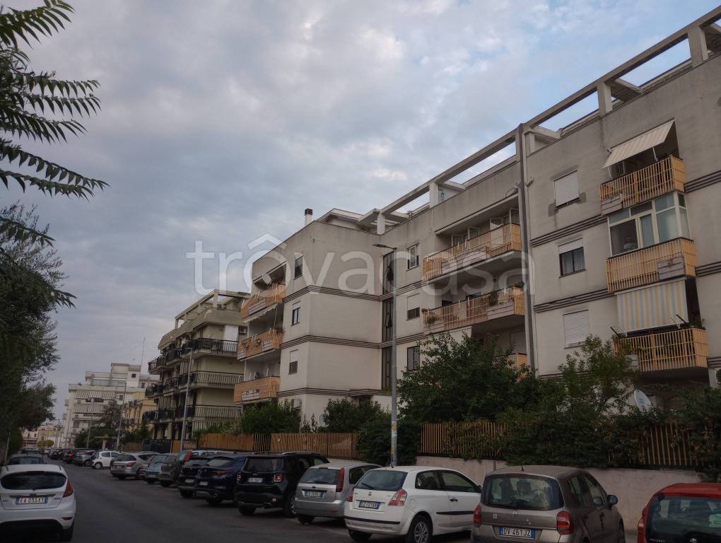 Appartamento in vendita a Trani via Monte d'Alba