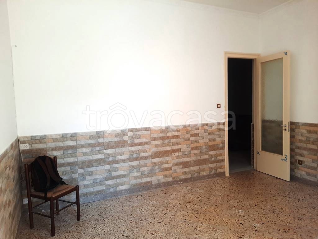 Appartamento in vendita a Palermo via Roccazzo, 100