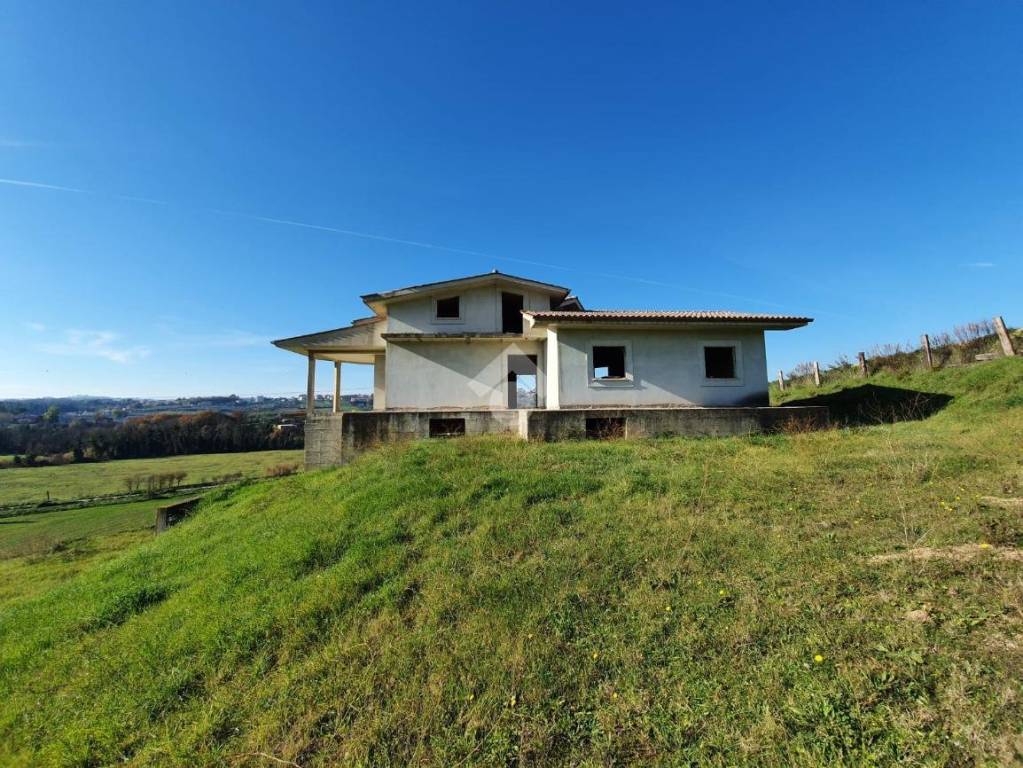 Villa Bifamiliare in vendita a Fiano Romano via Piana del Sasso