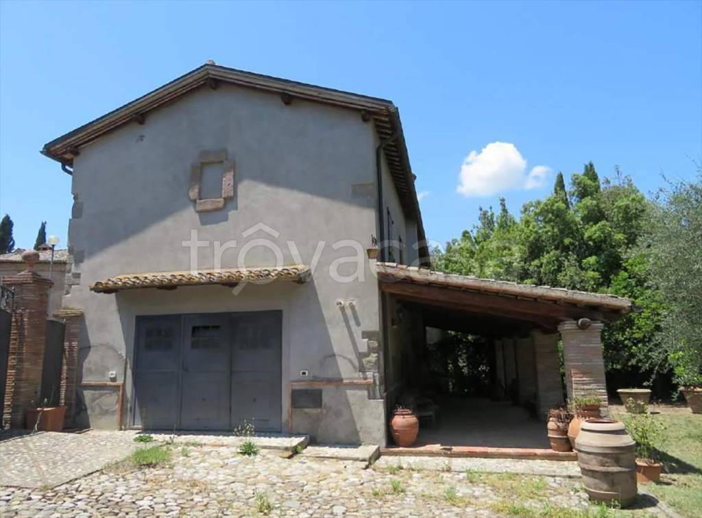 Casale all'asta a Castiglione in Teverina località Vaiano, 30