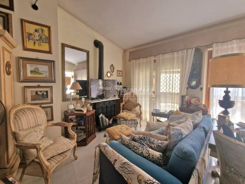 Appartamento in vendita ad Assemini via Trieste 45