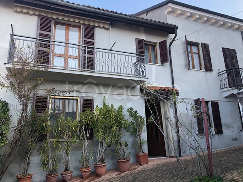 Casa Indipendente in vendita a San Giorgio Monferrato via Gozani di San Giorgio, 19