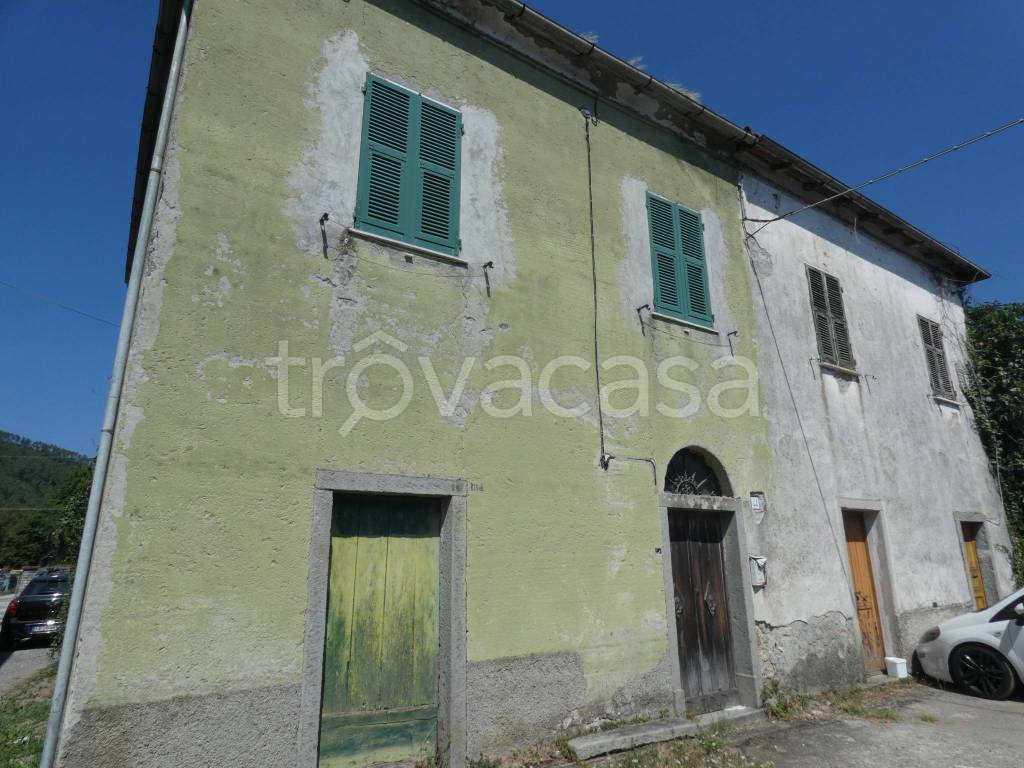 Colonica in vendita a Sesta Godano via Roma