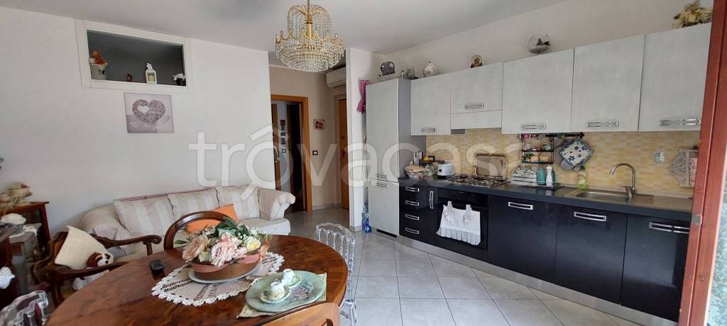 Appartamento in vendita ad Ascoli Piceno via dei platani