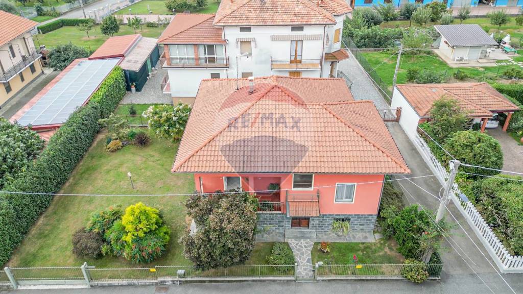 Casa Indipendente in vendita a Candelo via Aldo Brina, 44