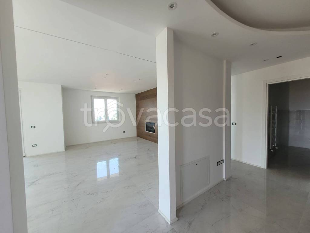 Appartamento in vendita a Pescara strada Colle Scorrano