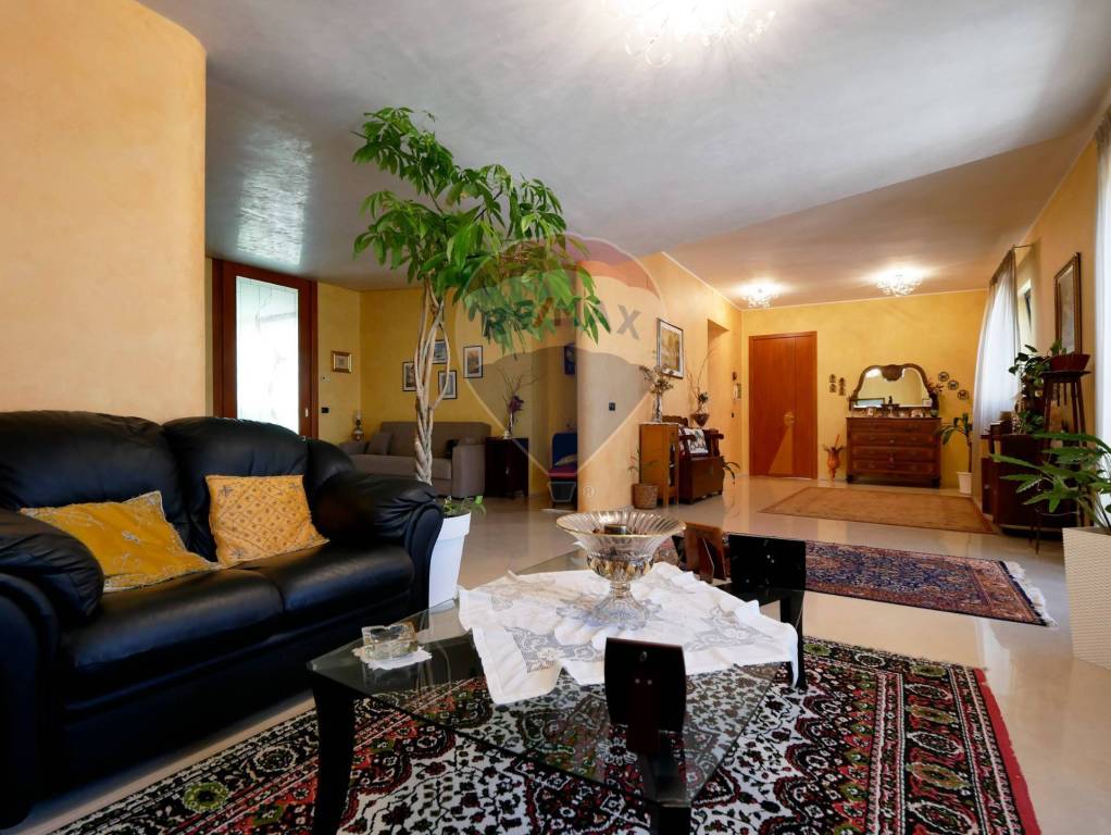 Appartamento in vendita a Cassano delle Murge via Fiume, 37