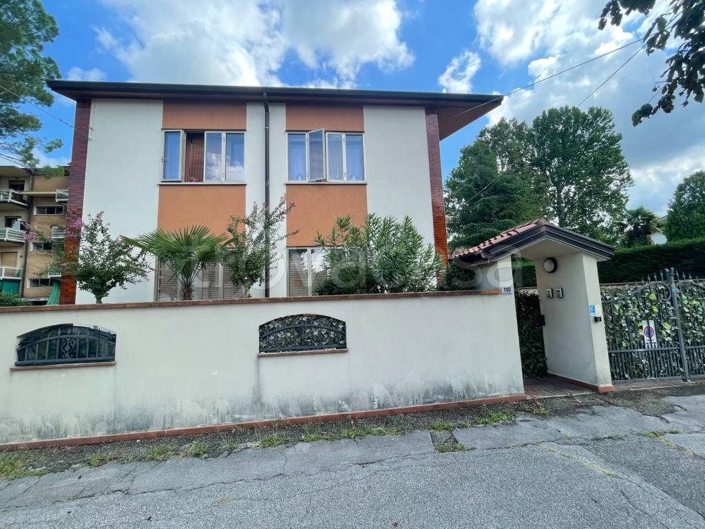 Appartamento in vendita a Gorizia viale XX settembre, 110