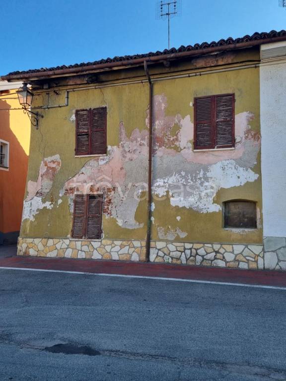 Intero Stabile in in vendita da privato a Morozzo via Duccio Galimberti, 27