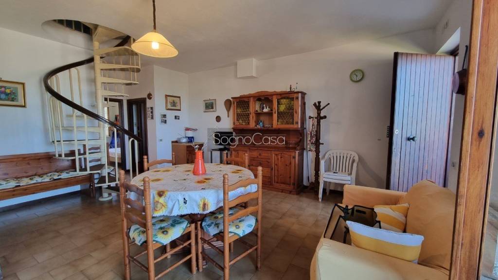 Appartamento in vendita a Magliano in Toscana via Cduti sul Lavoro, 11