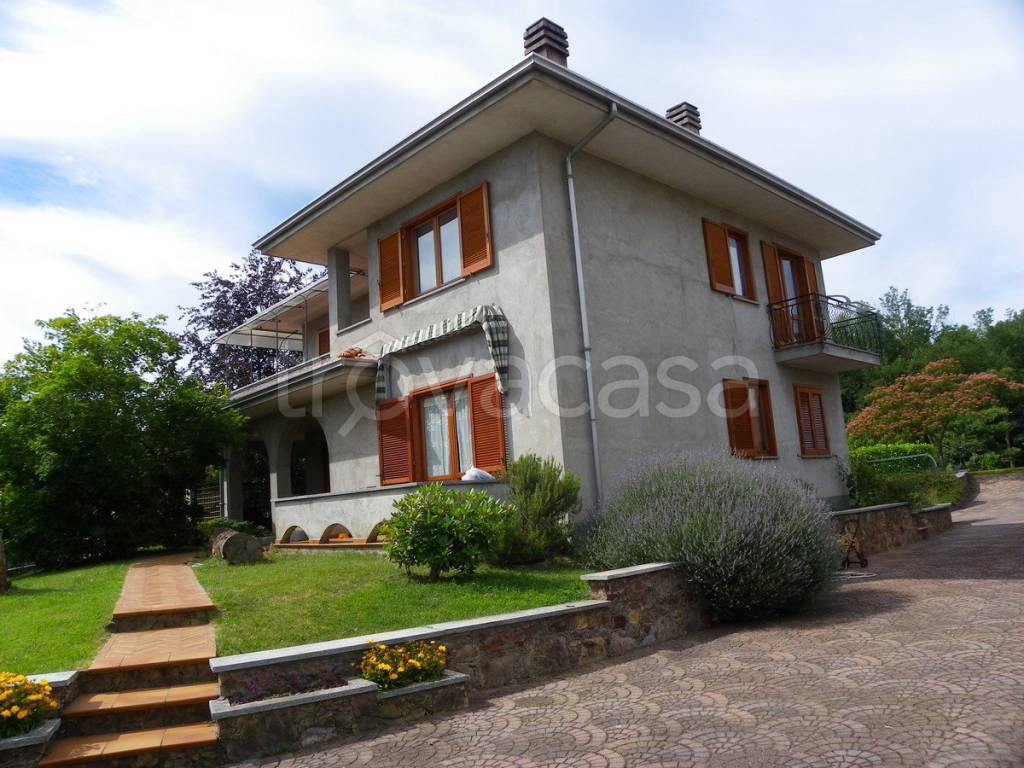 Villa Bifamiliare in vendita a Gattinara via Cossato, 12