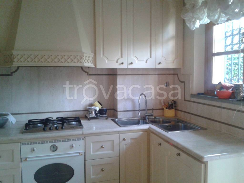 Villa Bifamiliare in vendita a Prato via del Palco