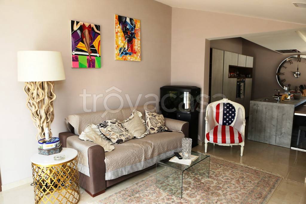 Villa in vendita a Caiazzo strada Provinciale p. Di Monte Verna Castel Campagnano